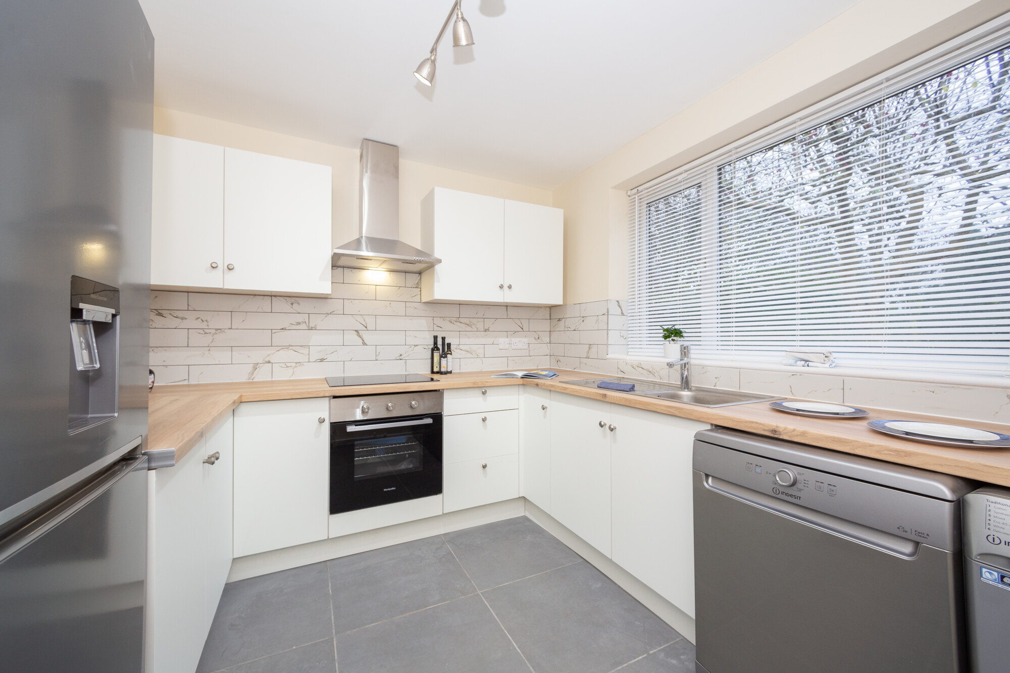 19 The Poplars, Headingley, Leeds, LS6 2BT - Pickard Properties